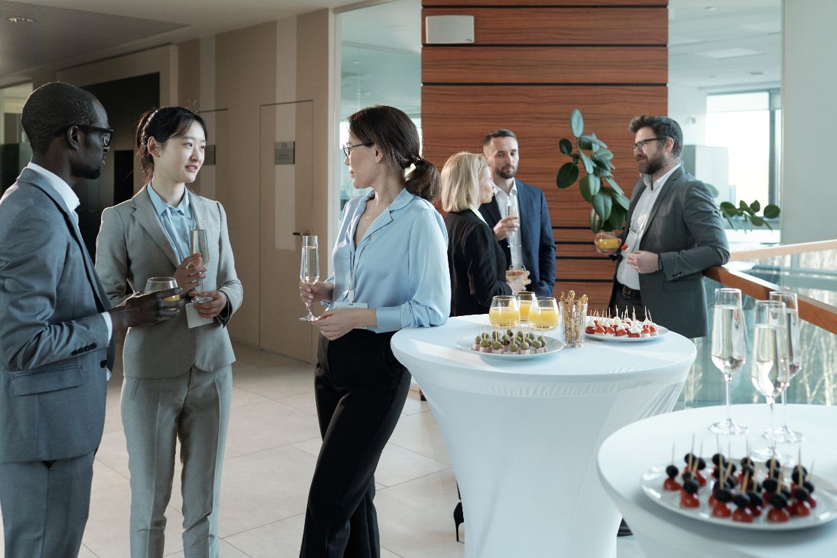5 Factors to Consider When Choosing an Events Supplier for Big Events